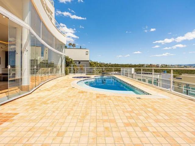 Casa para Venda com 4 Quartos no Gênesis 2