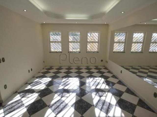 Casa para venda com 4 quartos no Jardim Nova Europa, Campinas