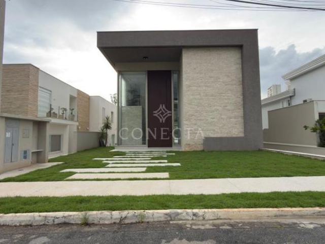 Casa para Venda com 4 Quartos no Melville