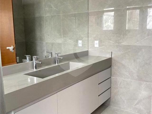 Condomínio com 5 quartos à venda em Alphaville Residencial Um SP