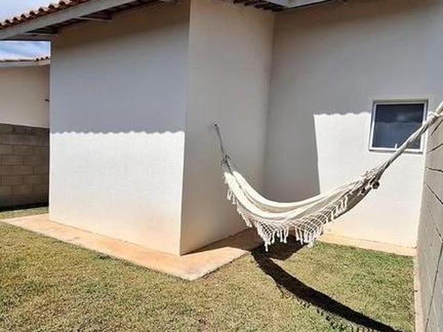 Casa em condomínio Ipanema do Meio