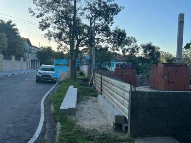 Casa para Venda, Condomínio Arujá Country Club, localizado na cidade de Arujá / SP. R$1.350.000,00