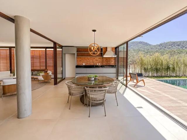 Casa para venda, condominio fechado em Alpha Sitio Santana de Parnaíba SP