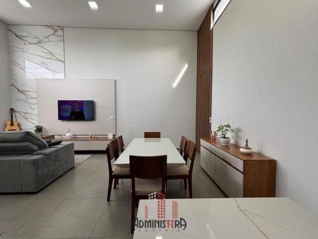Casa em condomínio Condominio Le France Aparecidinha