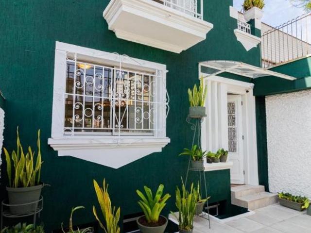 Casa para venda em Cambuci com 12 quartos, sendo 12 suítes, 2 vagas, 310m²
