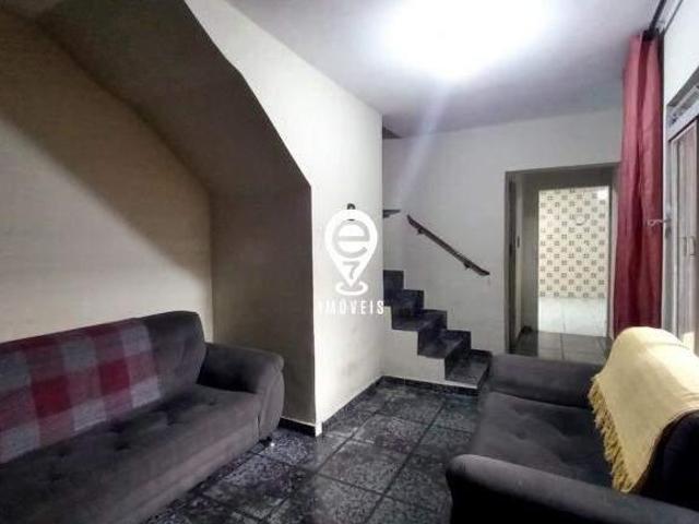 CASA PARA VENDA DE 3 DORMITÓRIOS NO JARDIM ORIENTAL!