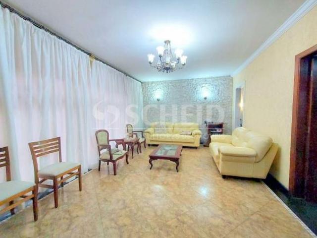 Casa para venda de 174,00m² útil, com 3 quartos no Jardim Itacolomi !