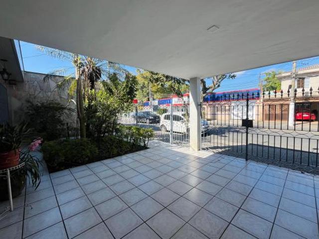 Casa para venda de 250 M² com 3 dormitórios na região Jardim Vila Formosa