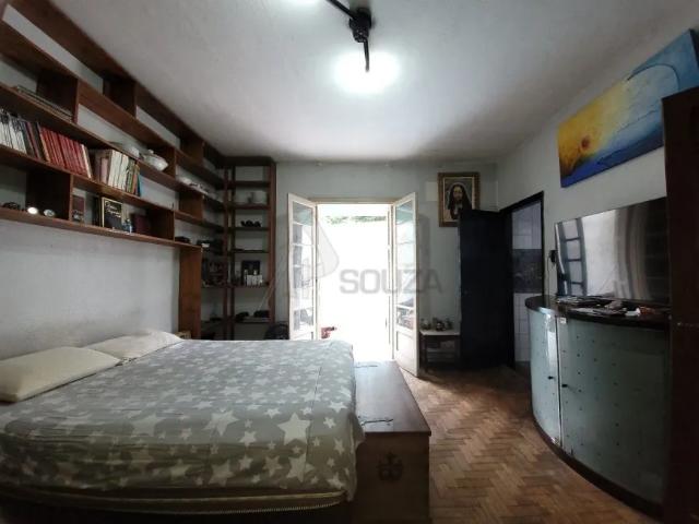 Casa para venda e Aluguel no Jardim São Paulo próximo ao metrô, 4 quartos 2 suítes, piscina, 3 vagas