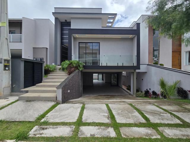 Casa para venda e aluguel em Mogi Moderno em Mogi Das Cruzes São Paulo de 246.00m² com 3 Quartos, 3 Suítes e 4 Garagens