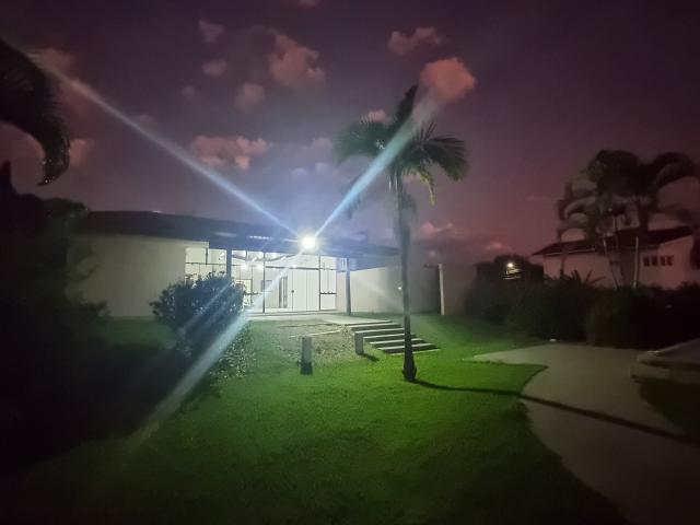 Casa para venda e aluguel em Nossa Senhora Do Perpétuo Socorro em Pindamonhangaba São Paulo de 403.00m² com 3 Quartos, 3 Suítes e 4 Garagens