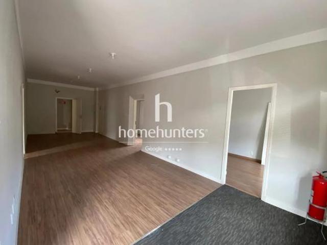 Casa para venda e aluguel em Nova Campinas de 319.00m² com 1 Quarto e 5 Garagens