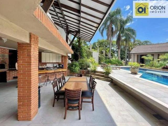 Casa para venda e aluguel em Nova Fazendinha de 850.00m² com 5 Quartos e 5 Suites