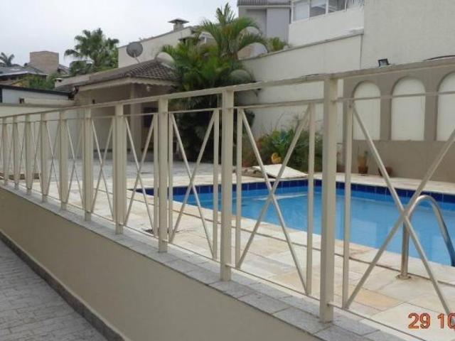Casa para venda e aluguel em Alphaville de 508.00m² com 4 Quartos, 4 Suites e 4 Garagens