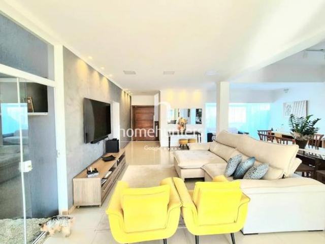 Casa para venda e aluguel em Alto De Santa Cruz de 362.05m² com 4 Quartos, 1 Suite e 3 Garagens