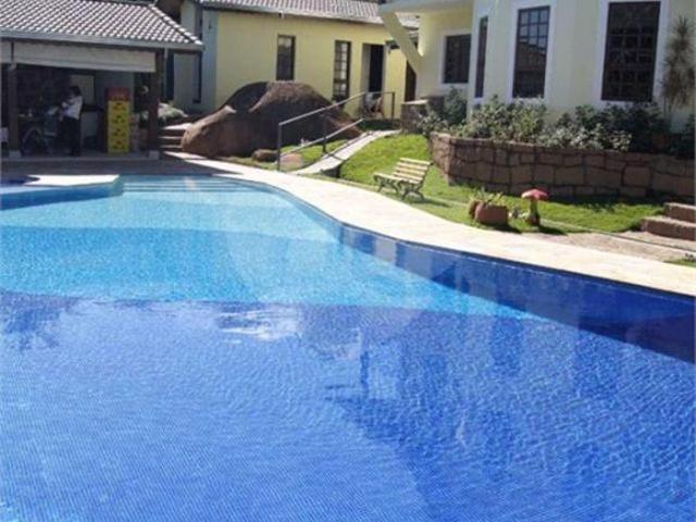 Casa para venda e aluguel em Bairro Inválido de 677.00m² com 6 Quartos, 6 Suites e 2 Garagens