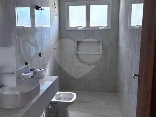 Casa para venda e aluguel em Bairro Inválido de 144.00m² com 3 Quartos, 1 Suite e 2 Garagens