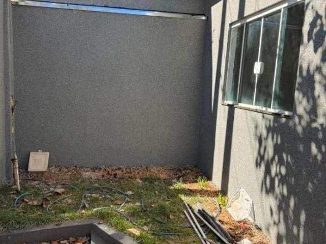 Casa para venda e aluguel em Centro de 125.00m² com 3 Quartos, 1 Suite e 2 Garagens