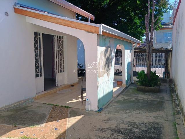 Casa para venda em Centro em Taubaté São Paulo de 359.00m² com 5 Quartos e 1 Garagem