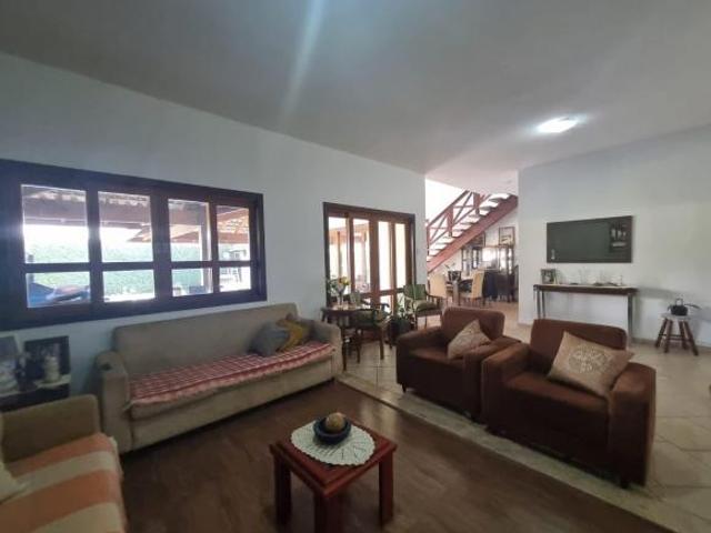 Casa para venda e aluguel em Condominio Residencial Real Ville de 400.00m² com 4 Quartos, 2 Suites e