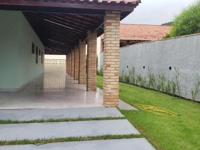 Casa para venda e aluguel em Condomínio Zuleika Jabour de 492.00m² com 4 Quartos, 1 Suite e 4 Garage