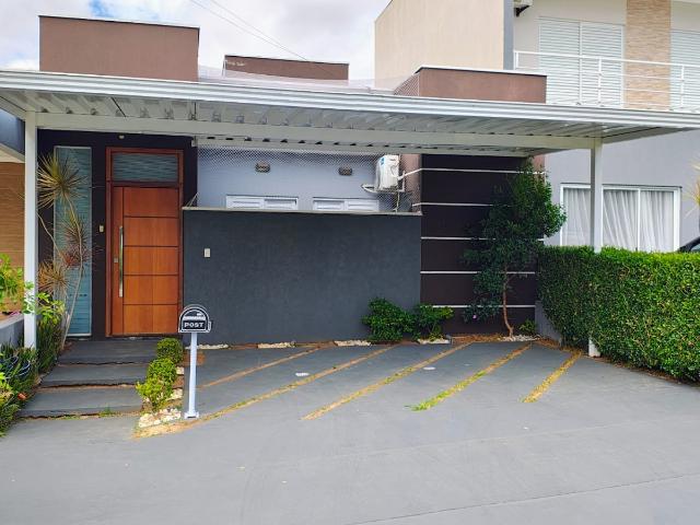 Casa para venda e aluguel em Horto Florestal de 117.00m² com 3 Quartos, 1 Suíte e 2 Garagens