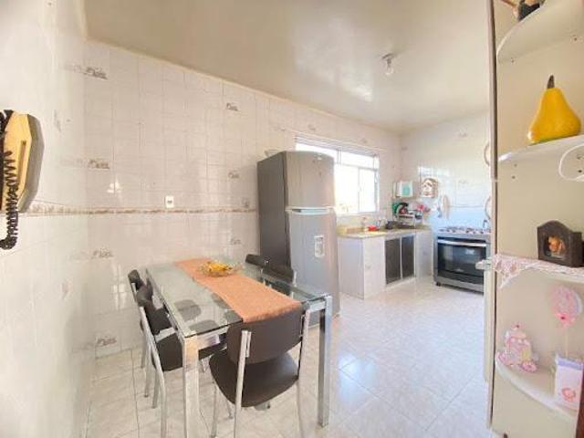 Casa para venda e aluguel em Juiz de Fora