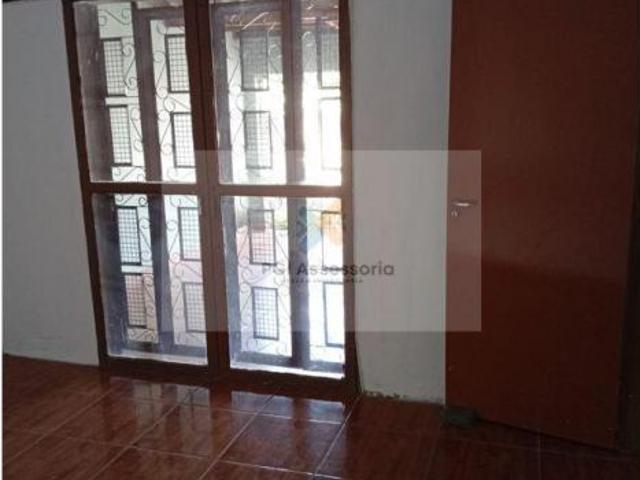 Casa para venda e aluguel em Jardim Arroyo de 120.00m² com 3 Quartos e 2 Garagens