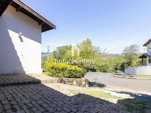 Casa para venda e aluguel em Jardim Atibaia sousas de 231.00m² com 4 Quartos, 3 Suites e 4 Garagen