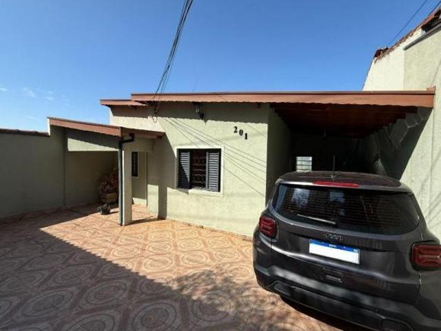 Casa para venda e aluguel em Jardim Belo Horizonte de 90.00m² com 2 Quartos e 3 Garagens