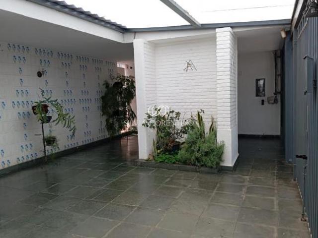 Casa para venda e aluguel em Jardim Eulália de 300.00m² com 4 Quartos, 2 Suites e 3 Garagens