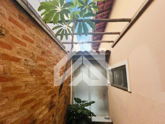Casa para venda e aluguel em Jardim Floridiana em Rio Claro São Paulo de 135.00m² com 2 Quartos, 1 Suíte e 2 Garagens