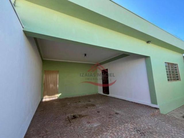 Casa para venda e aluguel em Passos