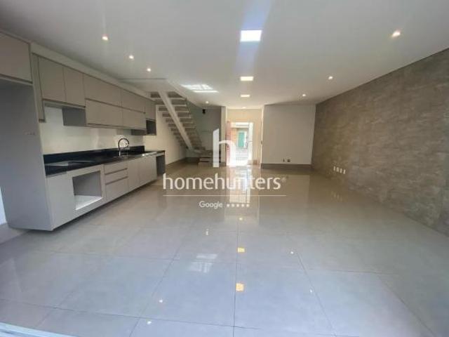 Casa para venda e aluguel em Parque Taquaral de 173.00m² com 3 Quartos, 3 Suites e 2 Garagens