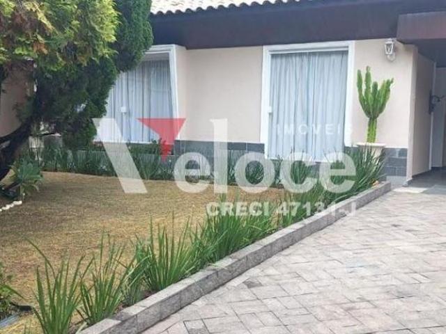 Casa para venda e aluguel em Parque Industrial de 240.00m² com 3 Quartos e 1 Suite