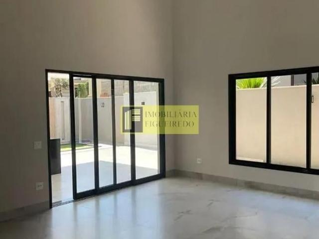 Casa para venda e aluguel em Parque Residencial Damha de 280.00m² com 3 Quartos, 3 Suites e 2 Garage