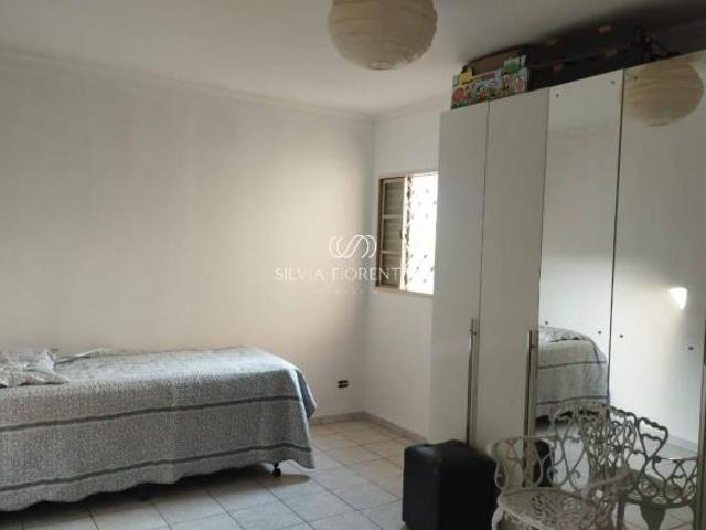 Casa para venda e aluguel em Piracangaguá de 126.00m² com 3 Quartos, 1 Suite e 1 Garagem