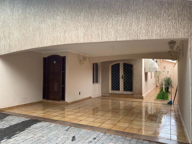 Casa para venda e aluguel em Planalto em Araçatuba São Paulo de 250.00m² com 2 Quartos, 1 Suíte e 3 Garagens