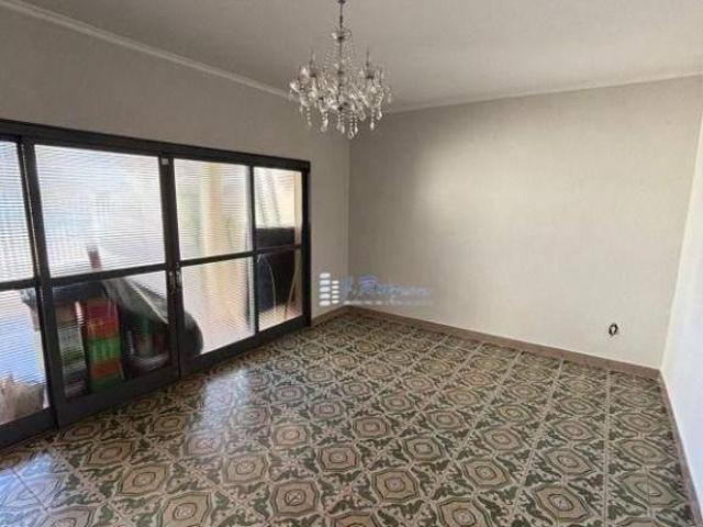 Casa para venda e aluguel em Ribeirânia de 391.00m² com 4 Quartos, 2 Suites e 6 Garagens