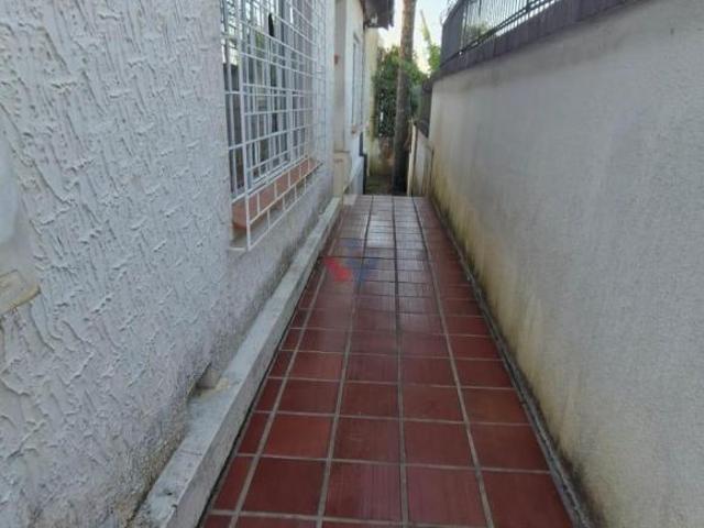 Casa para venda e aluguel em São Francisco de 170.00m² com 2 Quartos e 6 Garagens