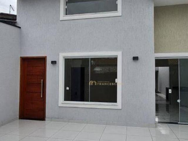 Casa para venda e aluguel em Villa Branca de 140.00m² com 3 Quartos, 1 Suite e 3 Garagens