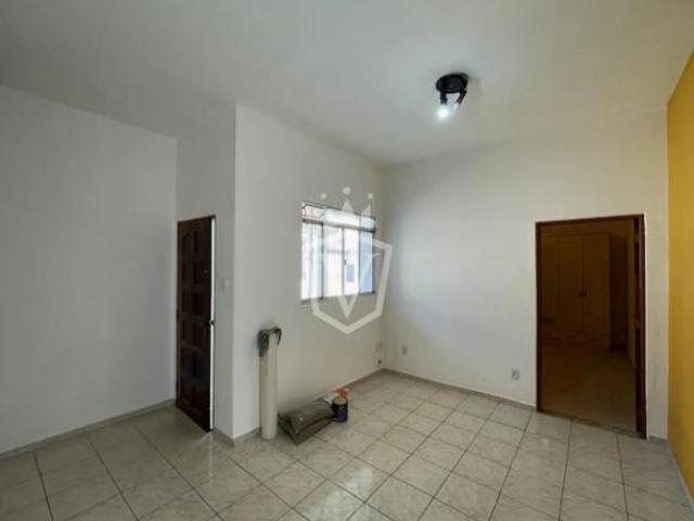 Casa para venda e locação, 2 quartos, Centro Jundiaí/SP