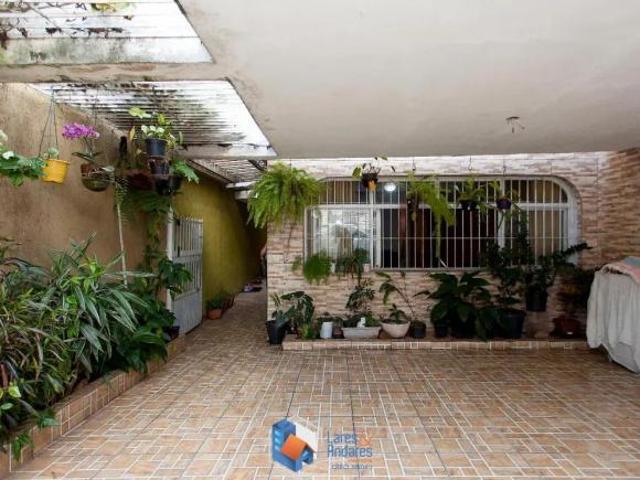 Casa para venda e locação em Jardim São José Zona Norte com 3 quartos, sendo 1 suíte, 128m²