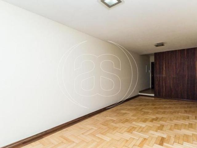 CASA PARA VENDA E LOCAÇÃO EM MOEMA DE 250M²