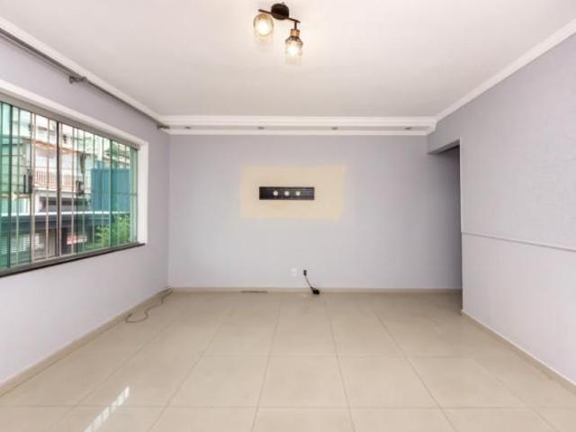 Casa para venda e locação em Vila Isolina Mazzei com 3 quartos, sendo 3 suítes, 218m²