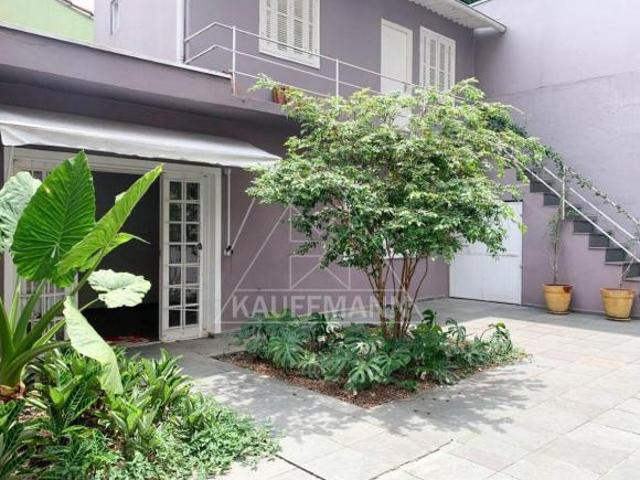 Casa para Venda e Locação Jardim Paulistano Jardins 3 Dorms 2 Suítes 4 Vagas 190m²A.C