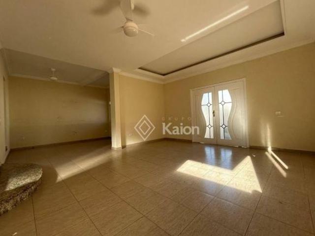 Casa para venda e locação no Condomínio Parque do Varvito em Itu/SP