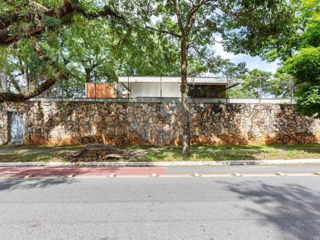CASA PARA VENDA E LOCAÇÃO NO ALTO DE PINHEIROS
