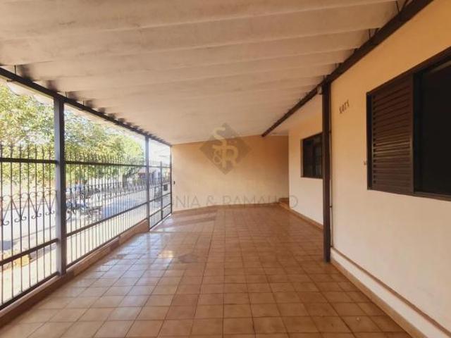 Casa para Venda e Locação no Bairro Alto do Ipiranga em Ribeirão Preto/SP
