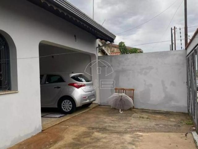 Casa para venda e locação no bairro Jardim Sumarezinho, em Hortolândia/SP